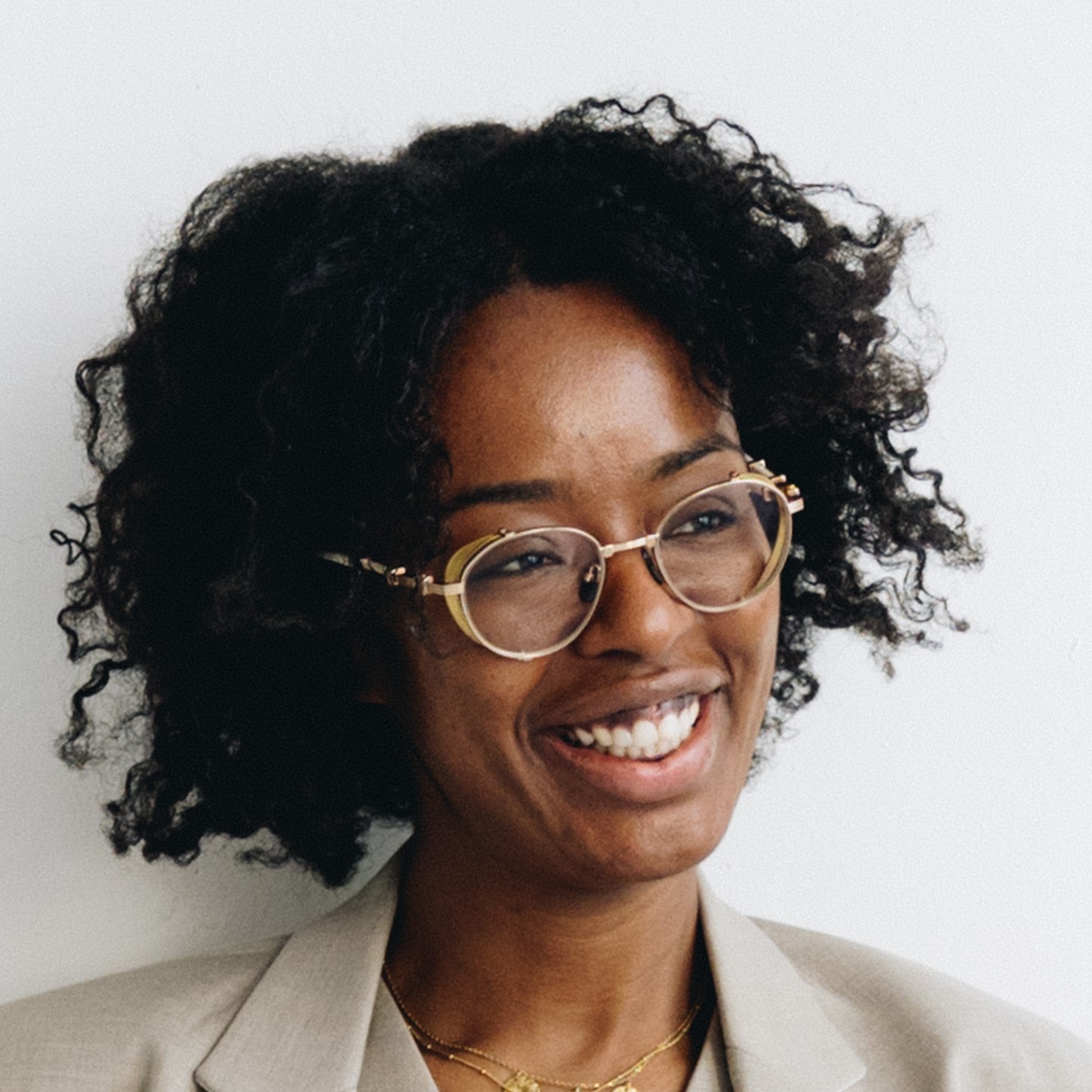 Veterinary Diagnostics: The First Line of Defence Against Human ...